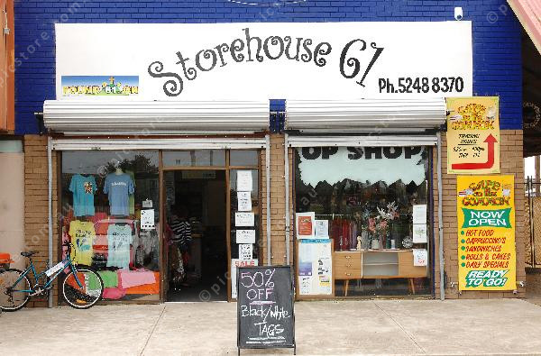 STOREHOUSE - PIC STORE
